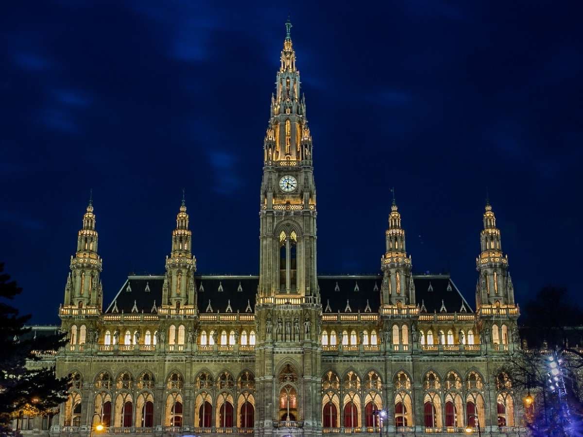 Vienna Rathaus (City Hall) - Vienna Trips